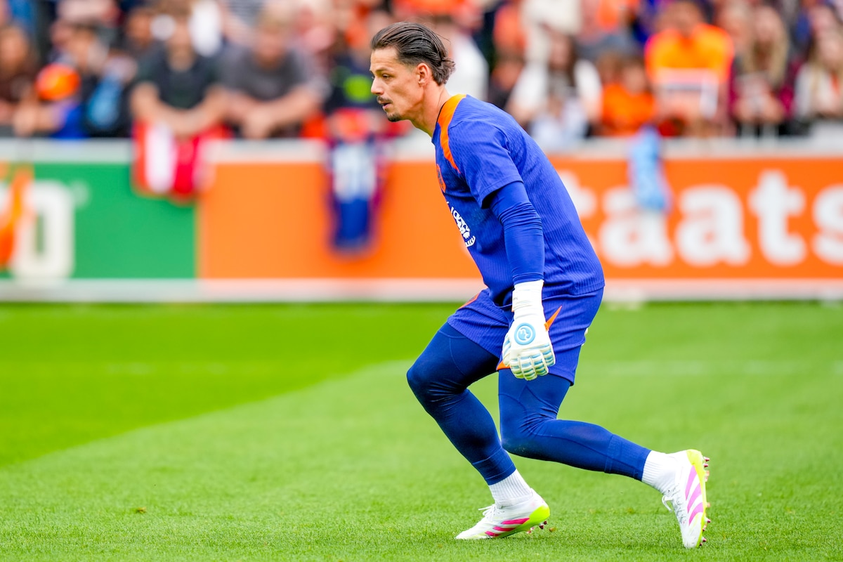 Sparta-keeper Nick Olij gaat definitief naar PSV, zal snel contract ...