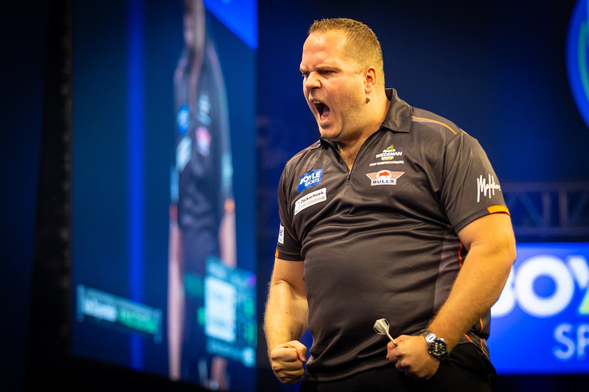 Dirk van Duijvenbode geeft zege op Michael van Gerwen goed vervolg en ...