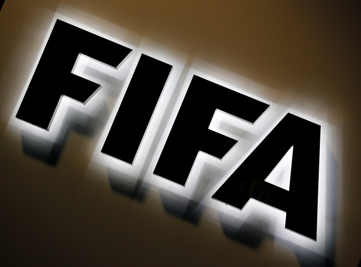 Neef Blatter werkt bij nieuwe FIFA-sponsor | Foto | AD.nl