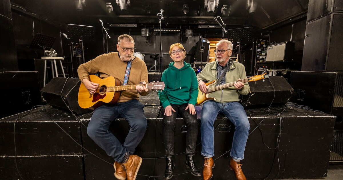 55-Plus muzikanten kunnen samen het podium op | Westland | AD.nl