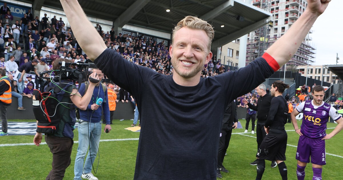 Dirk Kuyt boekt met Beerschot eerste succes als trainer: ‘Zijn rol in ...