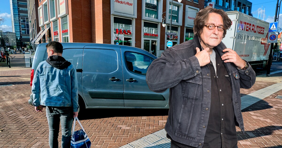 Volgens mij staan die mensen altijd en overal in de rij | Dordrecht | AD.nl