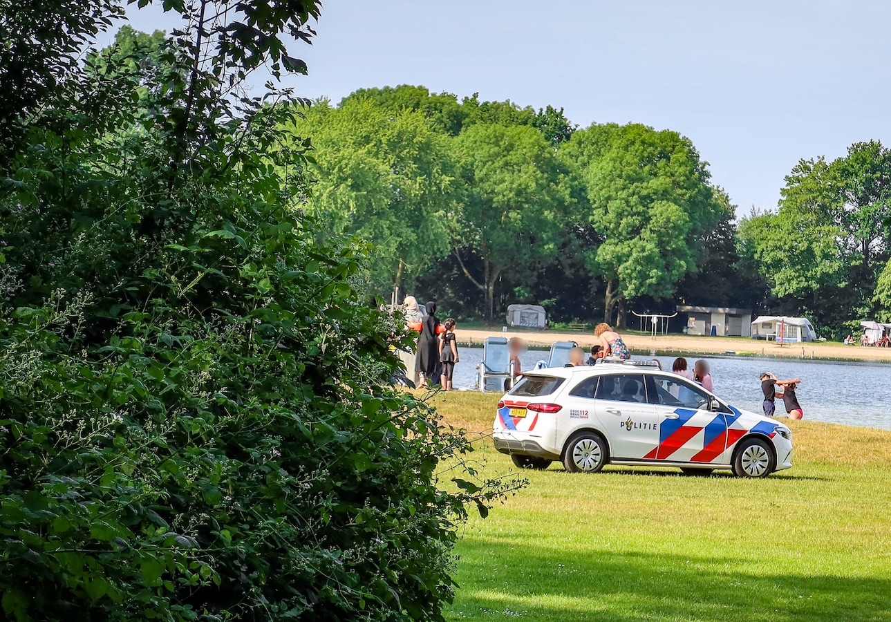 Minderjarige zwemmer in Maarsseveense Plassen overleden ...
