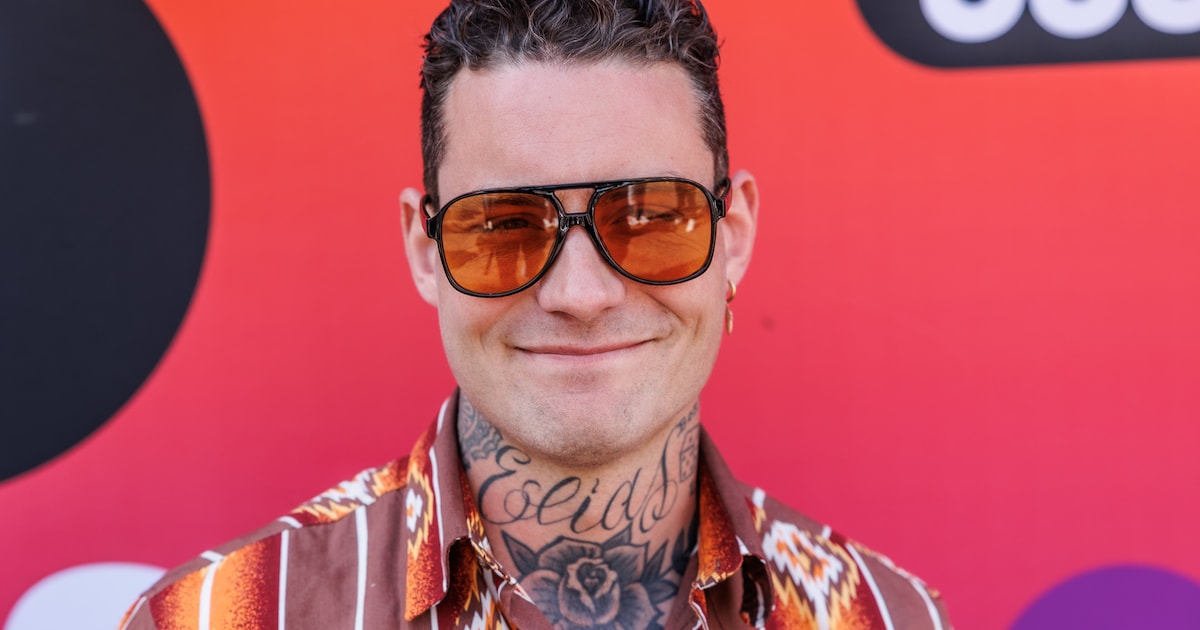 Douwe Bob stopt na zeventien jaar met slikken antidepressiva: ‘Voel me ...