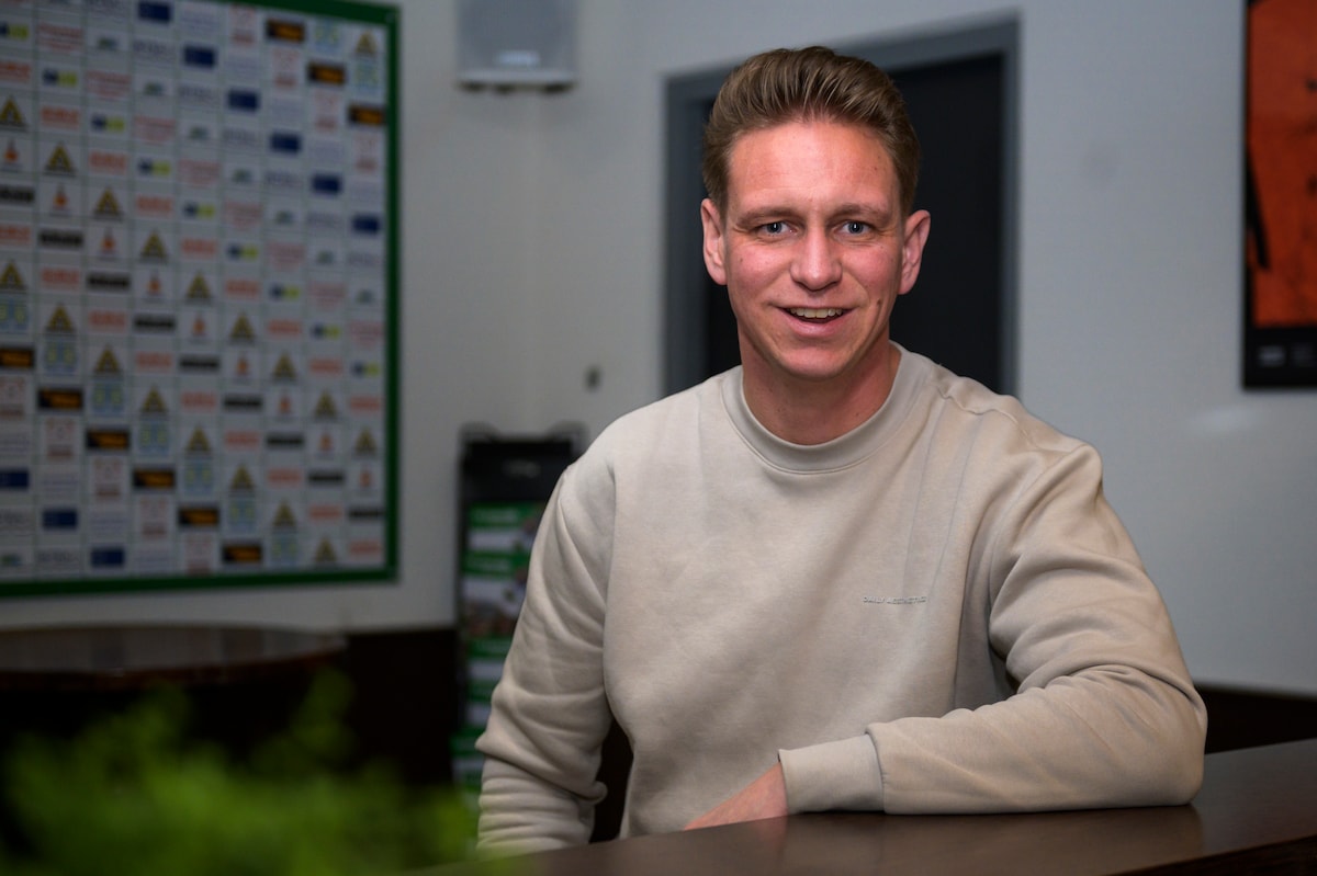 Mitch Maas enthousiast over SVL: ‘De club geeft mij veel vertrouwen en ...