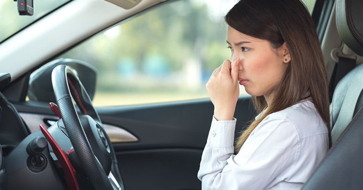 Als je een van deze acht geuren in je auto ruikt kun je ze beter niet ...