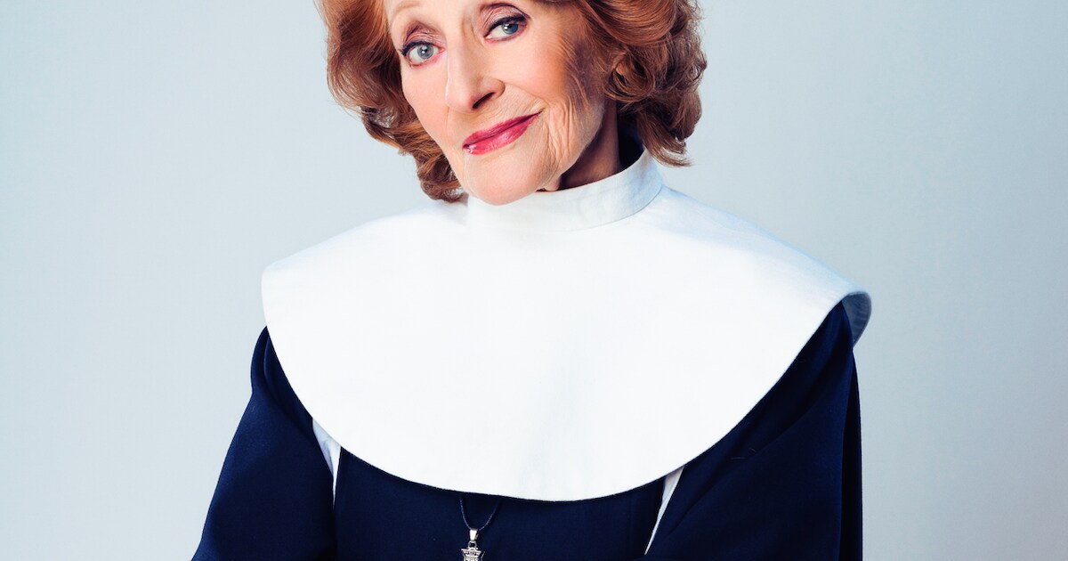 Gerrie van der Klei is Moeder Overste in Sister Act: Ik word 80 ...