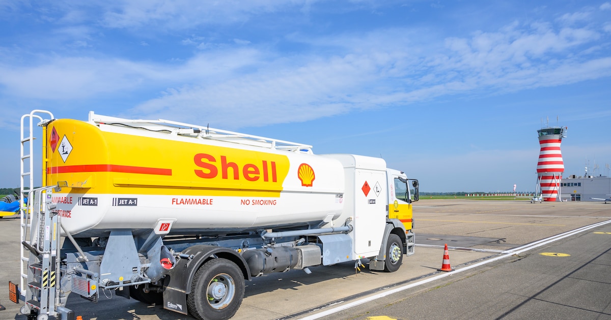 Shell ziet geen toekomst meer op Lelystad Airport en vertrekt van ...