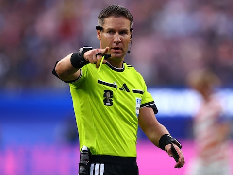 Danny Makkelie fluit WK-duel dat volgende tegenstander Oranje bepaalt ...