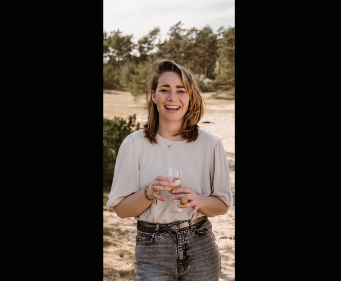 Op haar bruiloft stond Rosalie (38) nog de hele avond te dansen: ‘Even ...