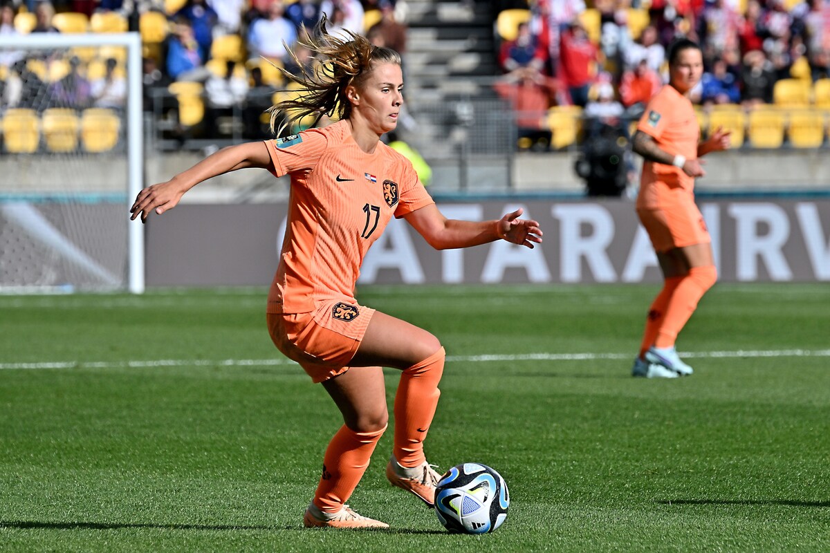 Victoria Pelova negen maanden na zware knieblessure terug bij Oranje ...