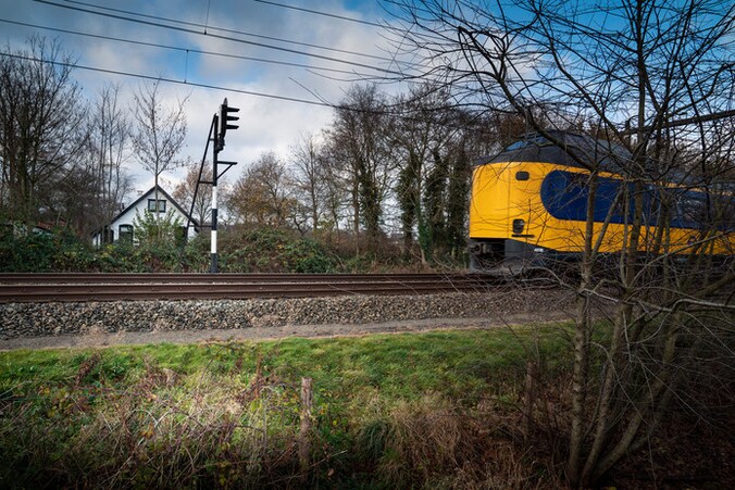 ‘Onnodig veel geld uitgegeven bij gronddeals NS en ProRail’ | Nieuws ...