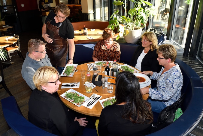 Restaurant Concordia in Hoogland: Gewoon is al gek genoeg, zonder ...