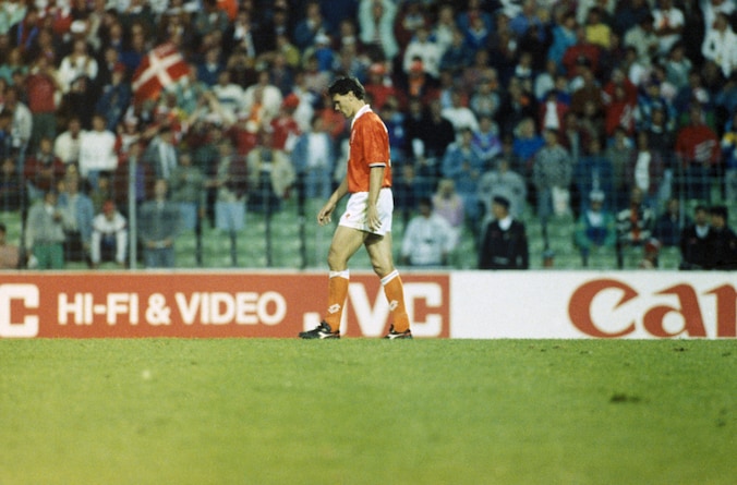 Gemiste strafschop Van Basten op EK'92: ‘Heel erg bedankt Marco ...