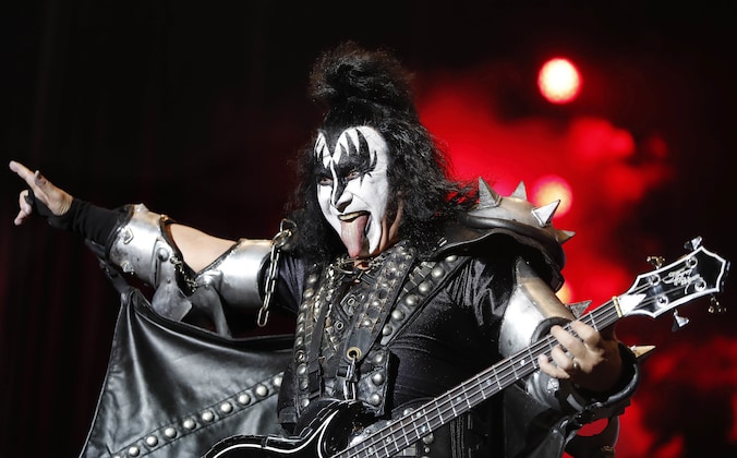 Gene Simmons bevestigt dat er nieuwe muziek van Kiss komt | Show | AD.nl