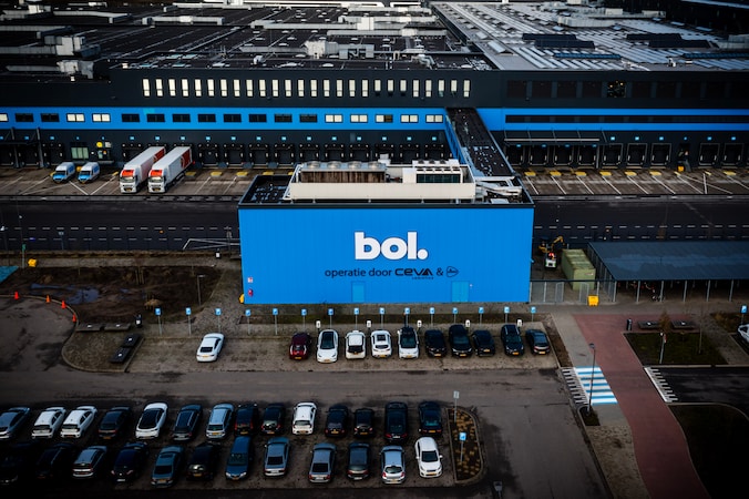 Bol.com onder vuur na klachten van verkopers, ACM doet onderzoek ...