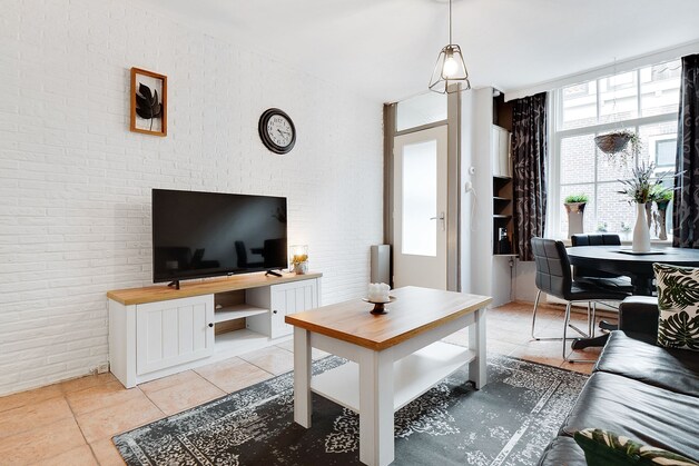 Helemaal tot rust komen in hartje Utrecht: dit 19de eeuwse huis (met ...