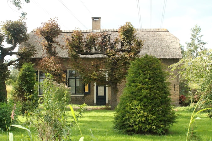 Voedselbank Zuidplas mag voorlopig in hoeve Langehof blijven | Regio ...