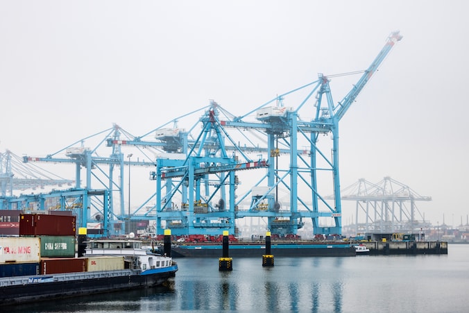 Vakbonden en containerterminal akkoord over nieuwe cao, nieuwe acties ...