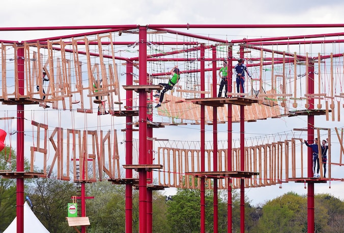 Omwonenden vrezen ‘mini-Efteling’, maar Raad van State staat klimpark ...