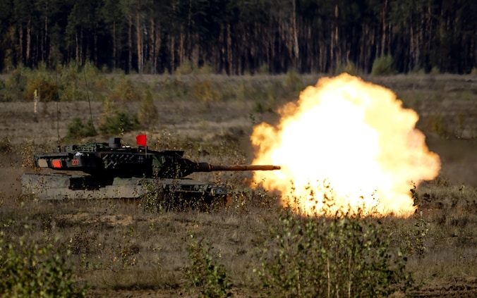 Nieuwe Nederlandse tanks hebben airco en schakelen direct uit wat ...