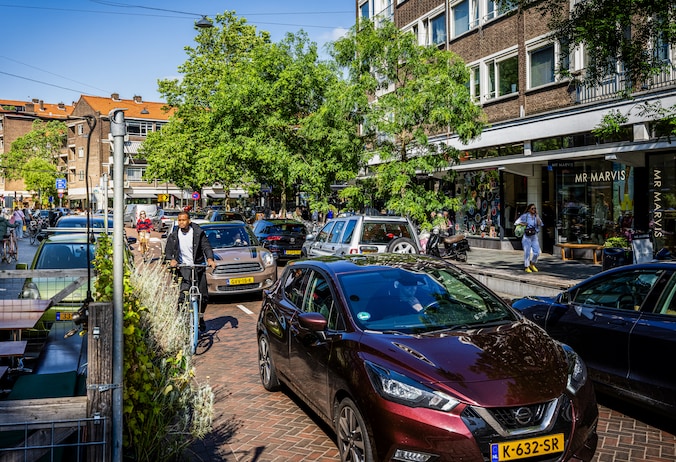 Rotterdam sluit deel van populaire straat voor auto's: 'Zoals het nu ...