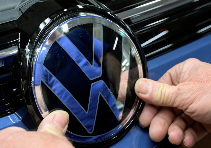 Problemen dreigen bij Volkswagen door ruzie rond chipfabrikant Nexperia ...