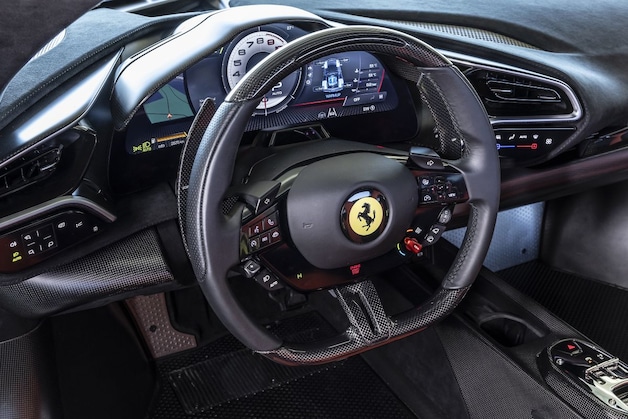 Ferrari 296 GTS: meer beleving ondanks zescilinder | Auto | AD.nl