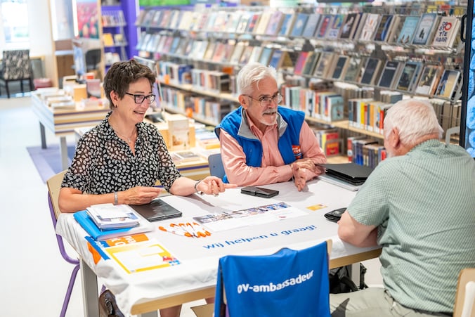 OV-inloopspreekuur in bibliotheek Houten-Centrum | Regio | AD.nl