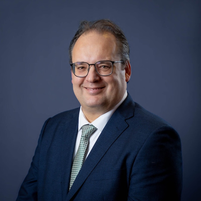 Serge Ferraro nieuwe burgemeester van Huizen | Regio | AD.nl