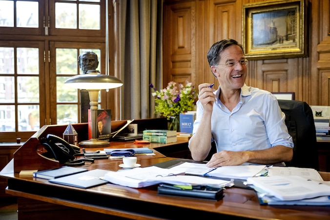 Rutte verrast nog steeds: na jaren stapt zijn geheime adviseur naar ...