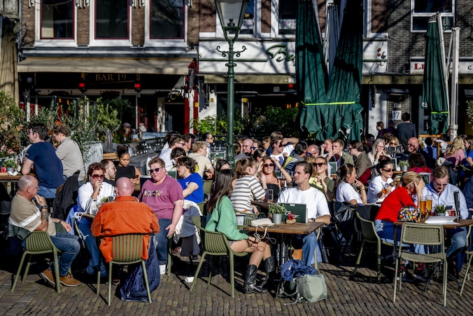 Forse stijging van prijzen in horeca lijkt voorbij, maar biertje op ...