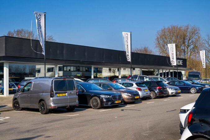 Beschoten autobedrijf mag van de rechter open: ‘Ik was slachtoffer ...