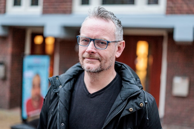 Theater Gouda zet streep door omstreden cabaretier Rogier Kahlmann ...
