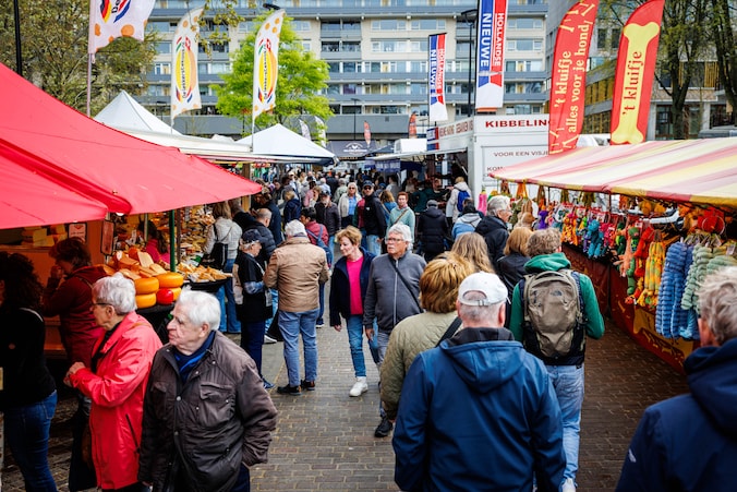 Tilburg wil hervorming binnen Stichting Markten Tilburg: bestuur moet ...
