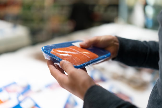 ASC-keurmerk op zalm stelt soms weinig voor: ‘Zegt niets over ...