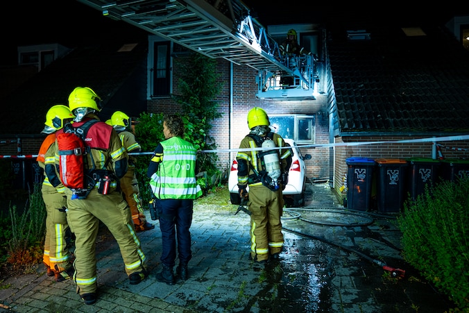 Explosie bij woning aan de Warnaar in Poortugaal | Regio | AD.nl