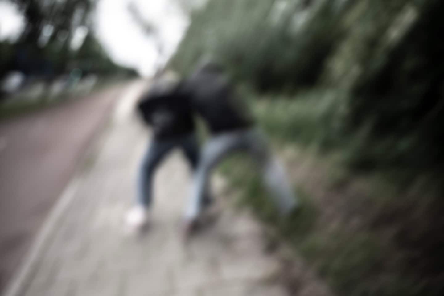 Dertig jaar lang weet Maud niet wie haar verkrachtte, tot haar telefoon ...