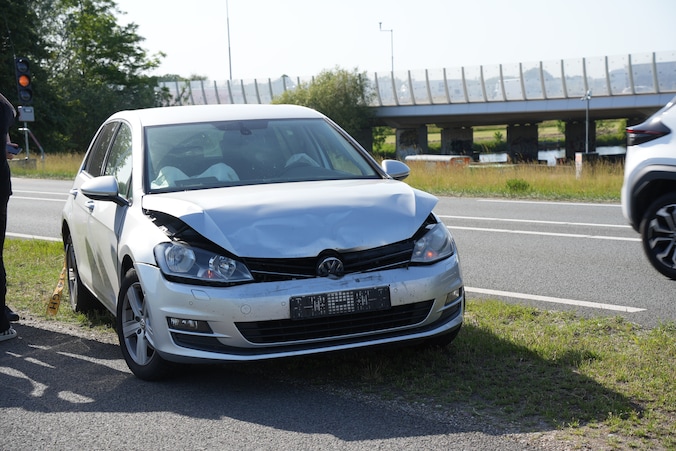 Lange files na kop-staartbotsing op Kranenburgweg in Zwolle | Regio | AD.nl