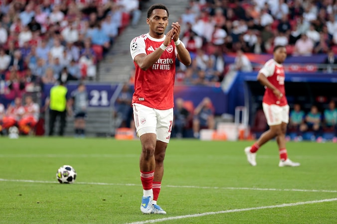 Goed nieuws voor Oranje: Jurriën Timber maakt in Champions League ...