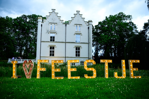 Heel Scherpenzeel op de dansvloer tijdens Feestje in het Park: ‘Een ...
