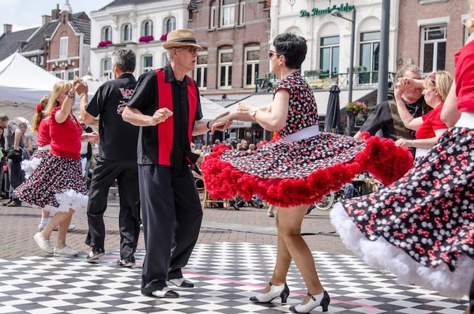 Retro Back To The Fifties brengt jaren 50 terug in Roosendaal | Regio ...
