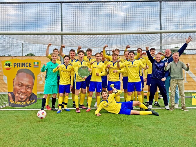 Titel is binnen voor Delta Sports, maar coach Prince (43) maakt het ...