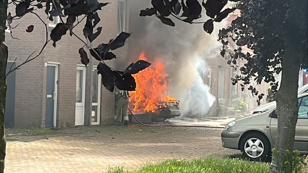 Enorme schade na brand in woonwijk Uden, mogelijk asbest vrijgekomen ...