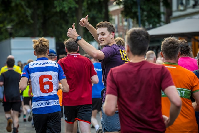 In beeld: bekijk hier foto’s van de halve marathon van Zwolle | Regio ...