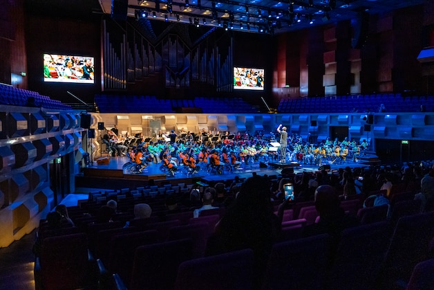 700 basisschoolleerlingen spelen met Rotterdam Philharmonisch in de ...