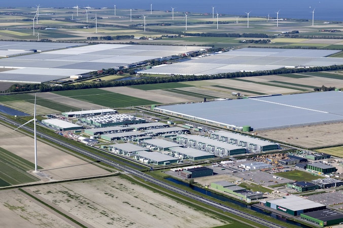 Kabinet zet tijdelijke stop op bouw nieuwe datacentra | Tech | AD.nl