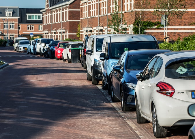 Nieuw systeem voor parkeervergunningen leidt tot duizenden klachten ...