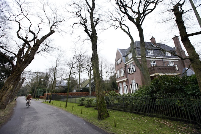 Eén op zestien koophuizen in Nederland boven het miljoen: zo veel zijn ...