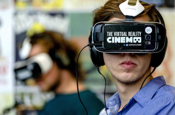 Virtual Reality Cinema biedt nieuwe bioscoopervaring | Regio | AD.nl